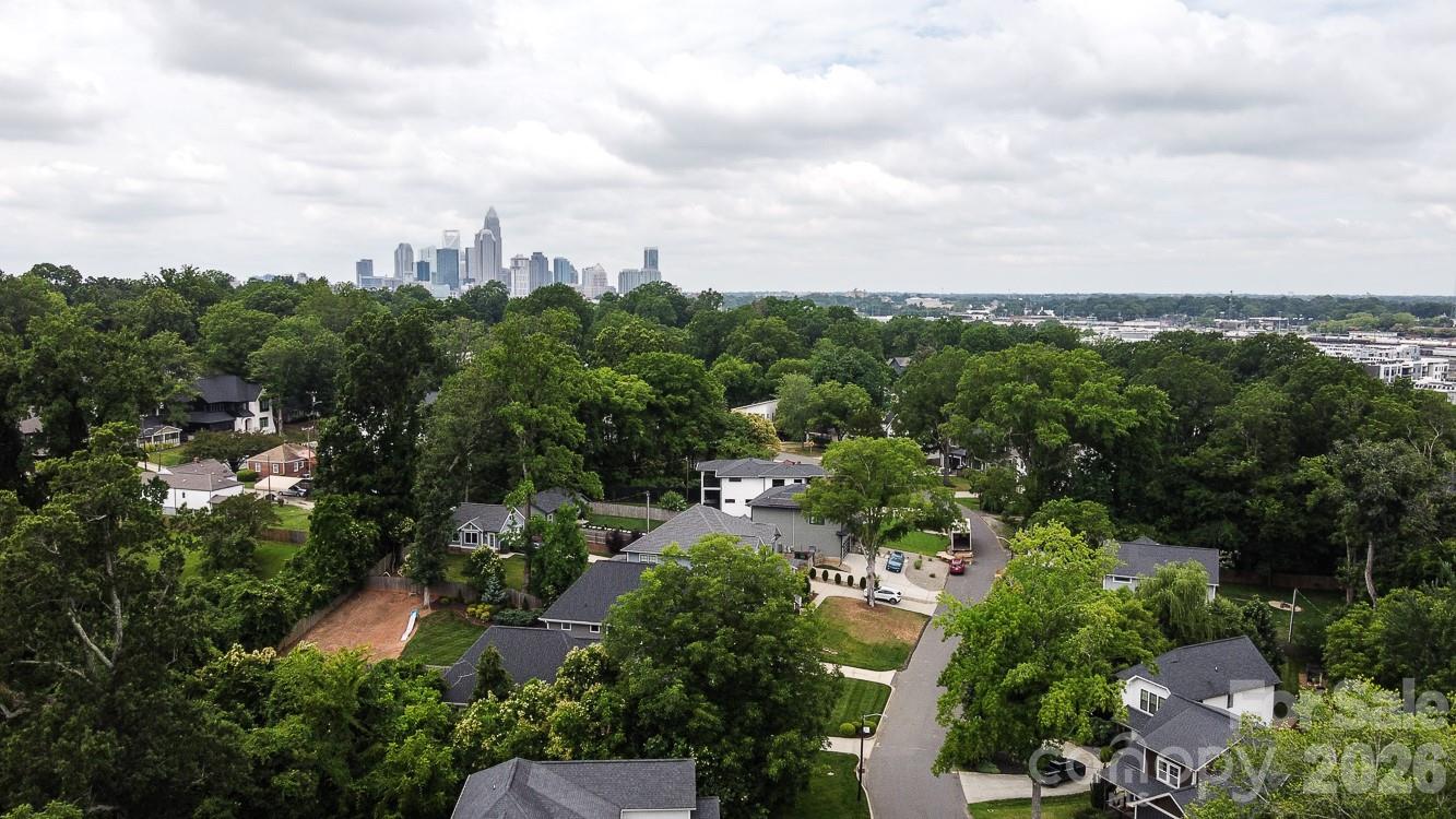 Photo 5 of 909 Drummond Avenue, Charlotte, NC