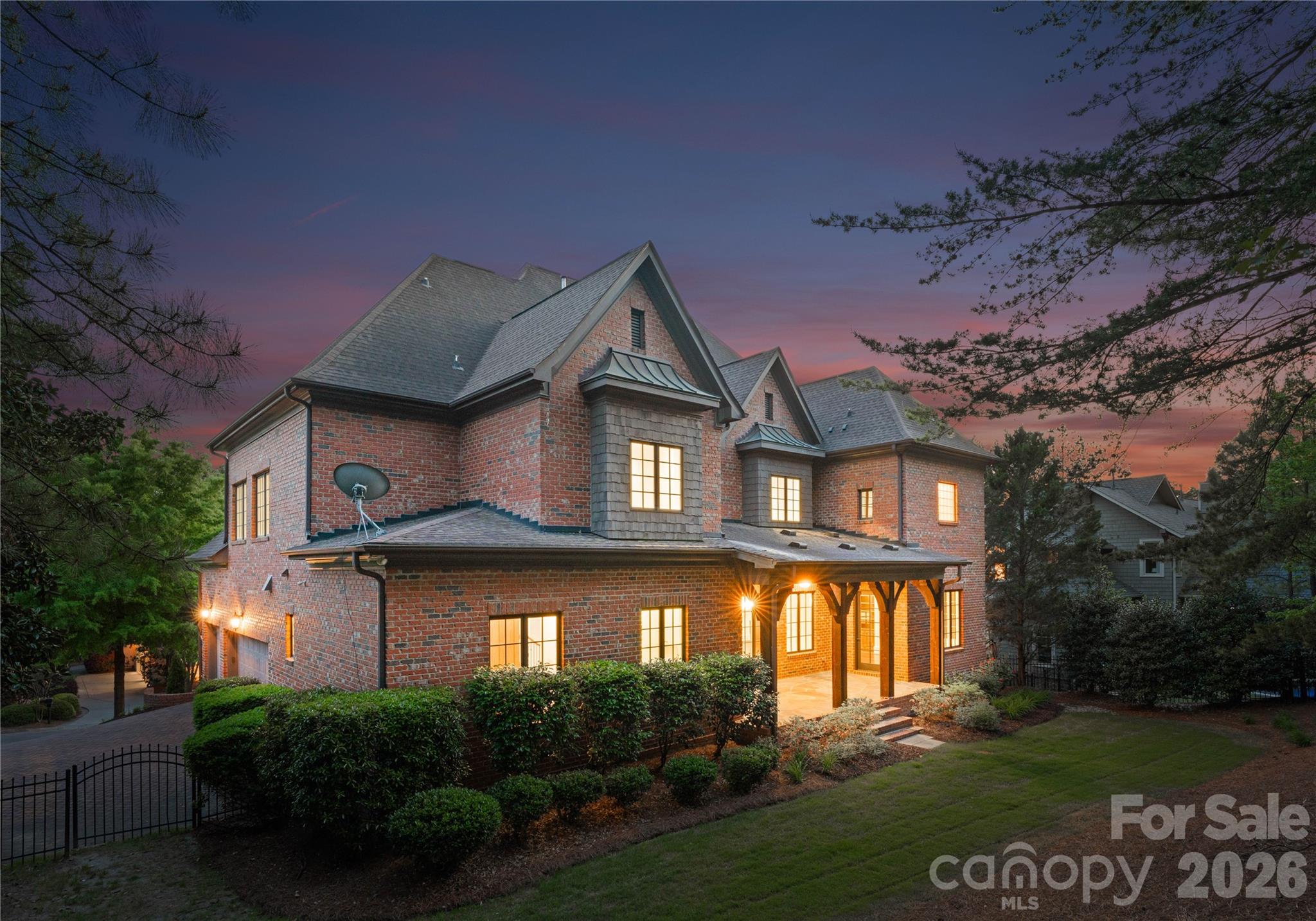 Photo 3 of 16849 Ashton Oaks Drive, Charlotte, NC