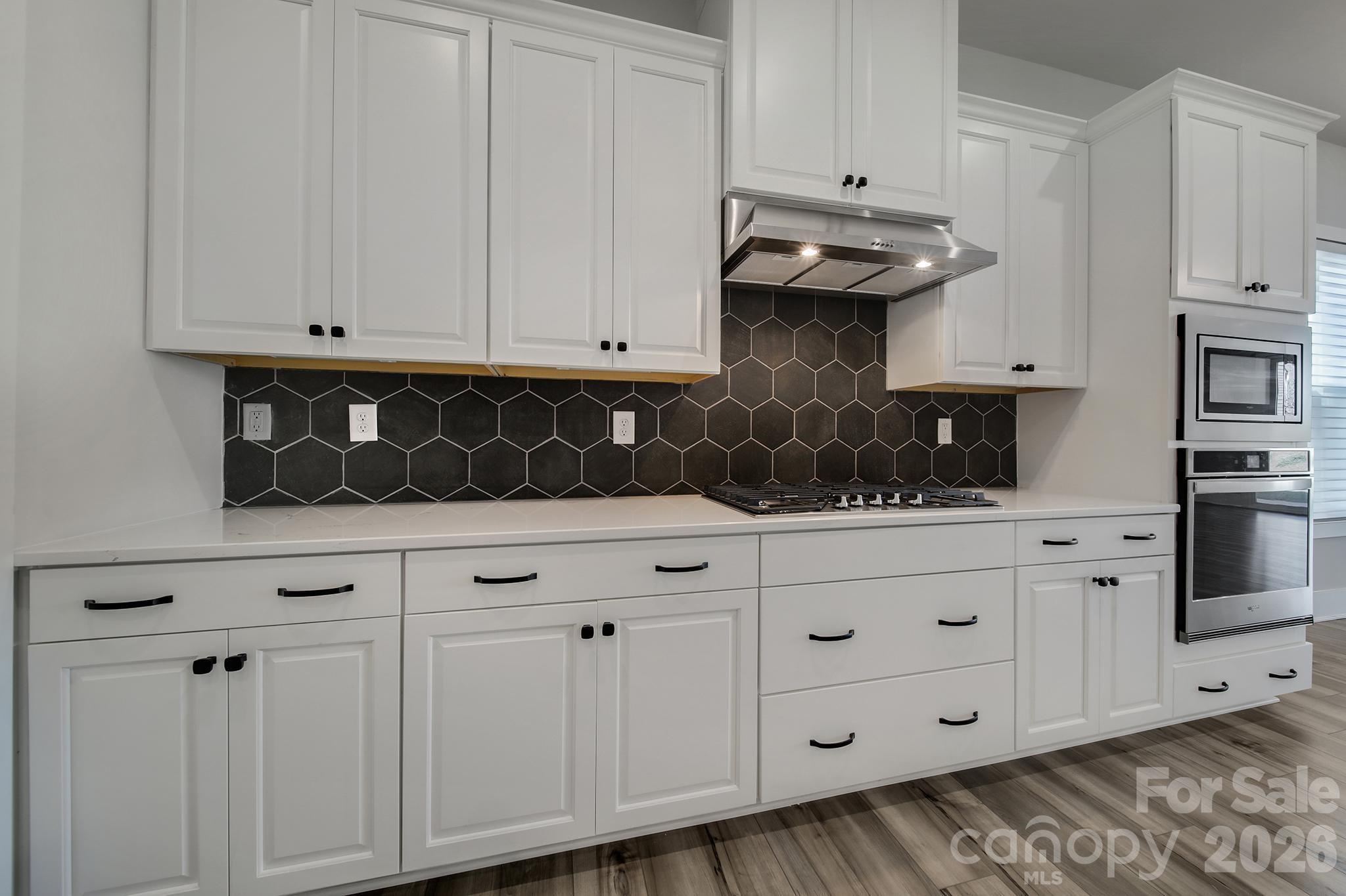 Photo 10 of 8021 Brookbank Drive, Charlotte, NC