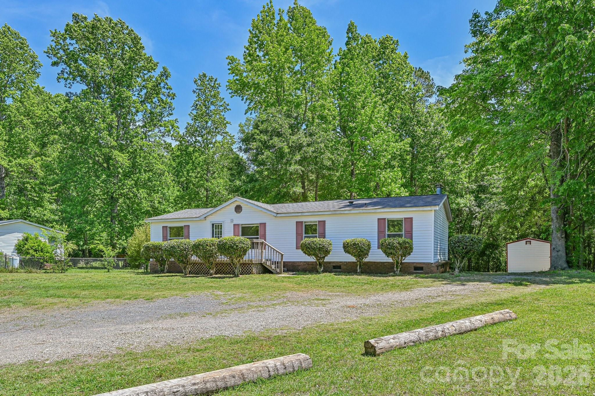 Photo 4 of 717 Rock Castle Drive, York, SC