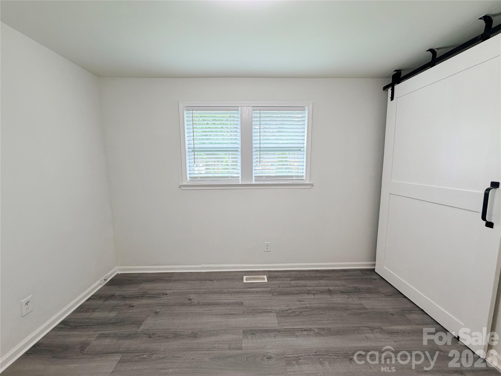 9209 Edgevale Drive, Charlotte, NC - photo 22 of 34