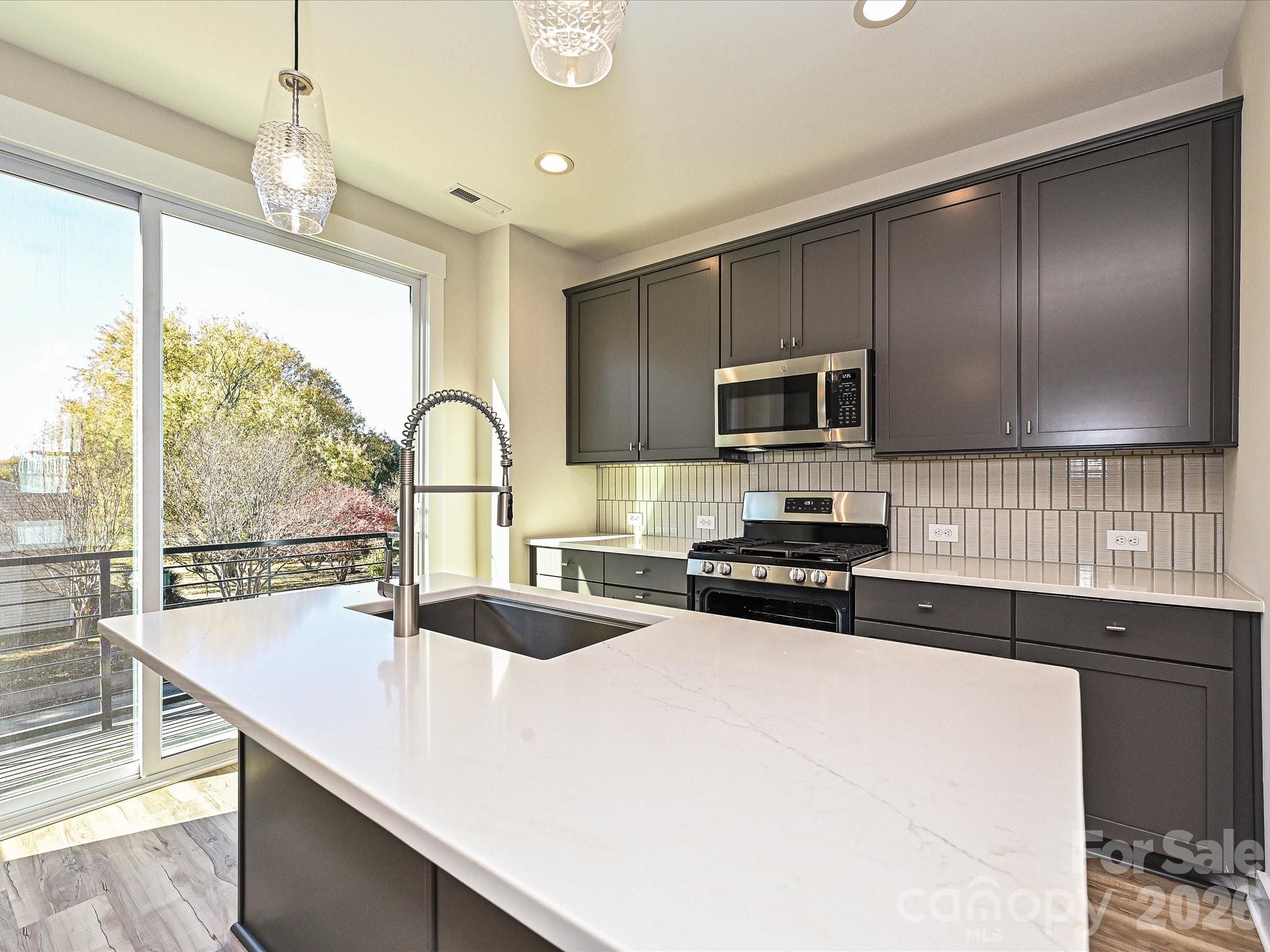 Photo 10 of 916 Callahan StreetEQX1666, Charlotte, NC