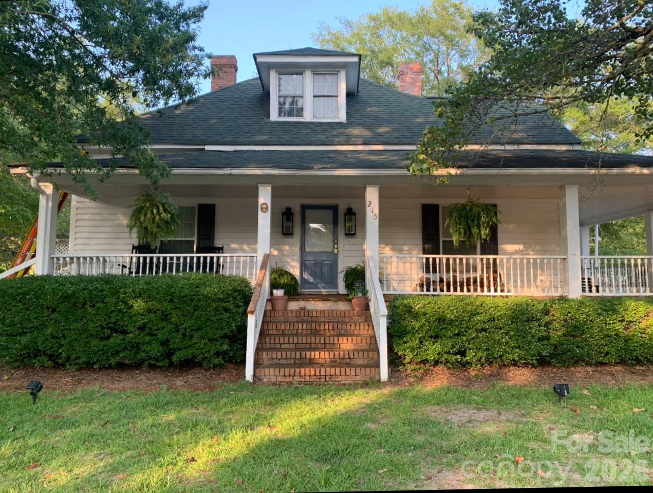 215 S Matson Street, Kershaw, SC - photo 1 of 19