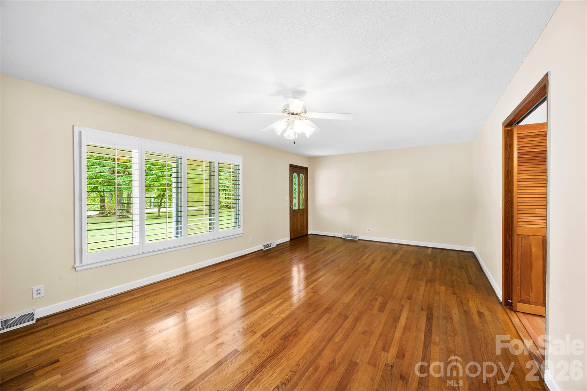 Photo 4 of 801 Saint Marks Church Road, Bessemer City, NC