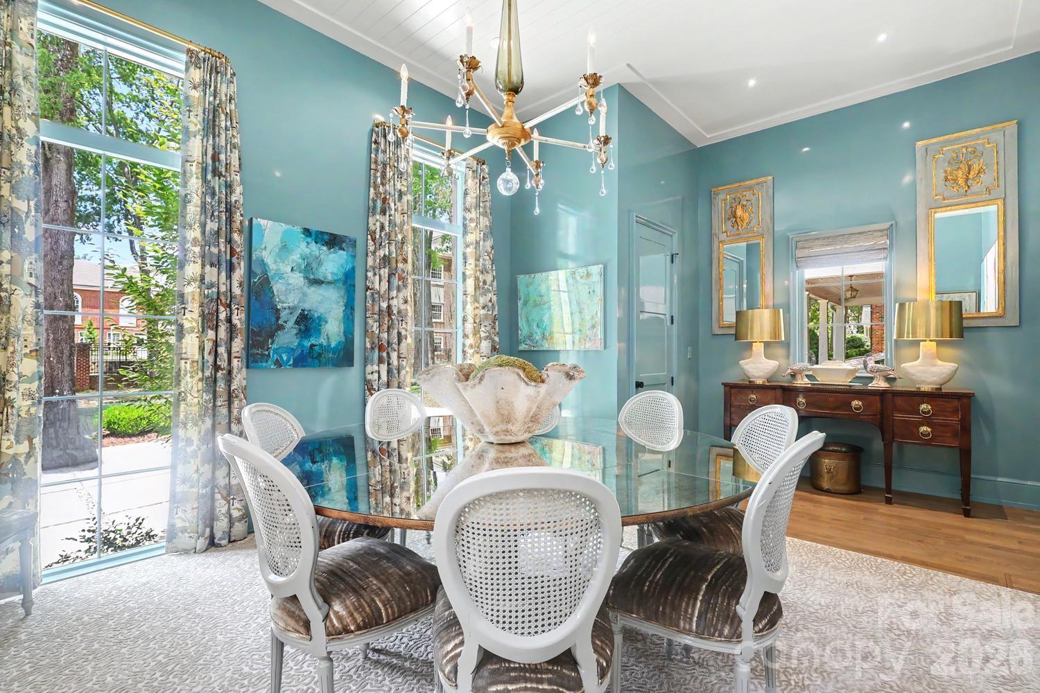 Home for sale at 2310 Beverly Drive, Charlotte, NC — photo 6 of 48