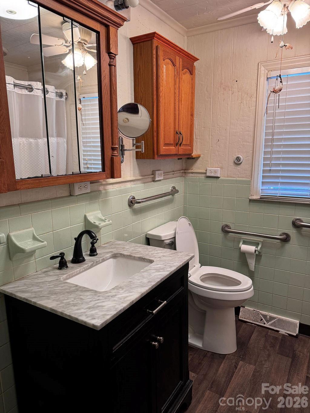 905 S 10th Street, Bessemer City, NC - photo 18 of 40
