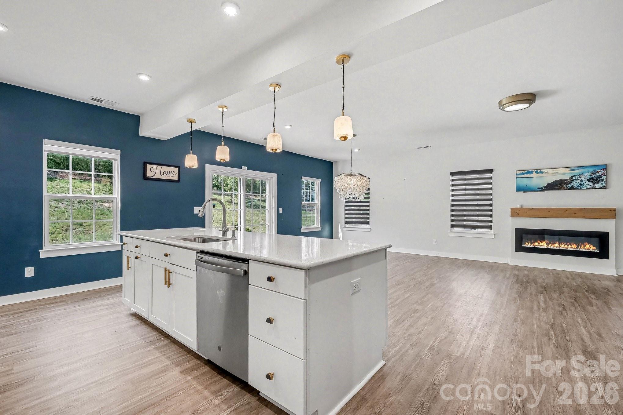 Photo 19 of 10344 Paper Birch Drive, Charlotte, NC