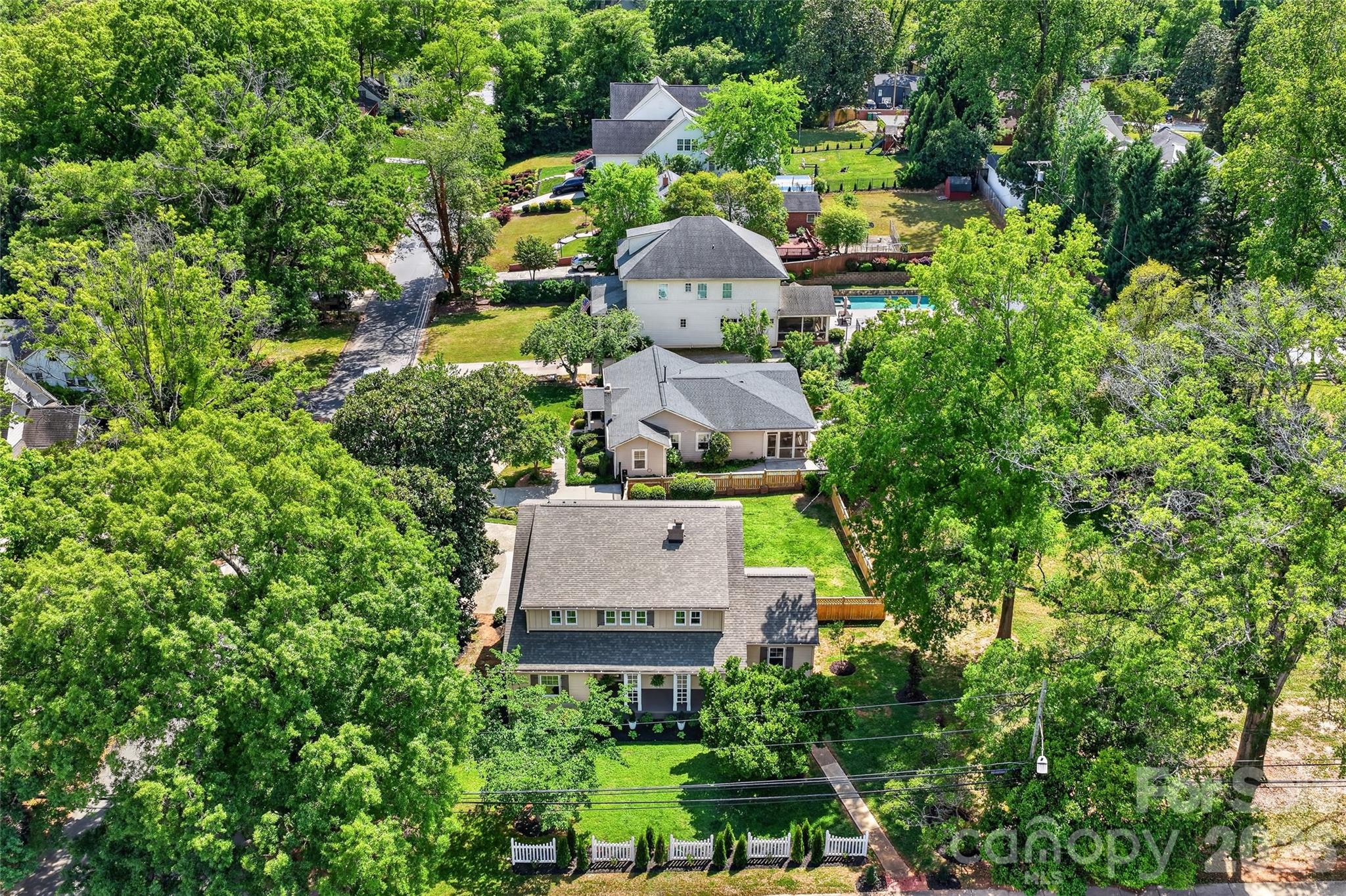 2501 Runnymede Lane, Charlotte, NC - photo 39 of 41