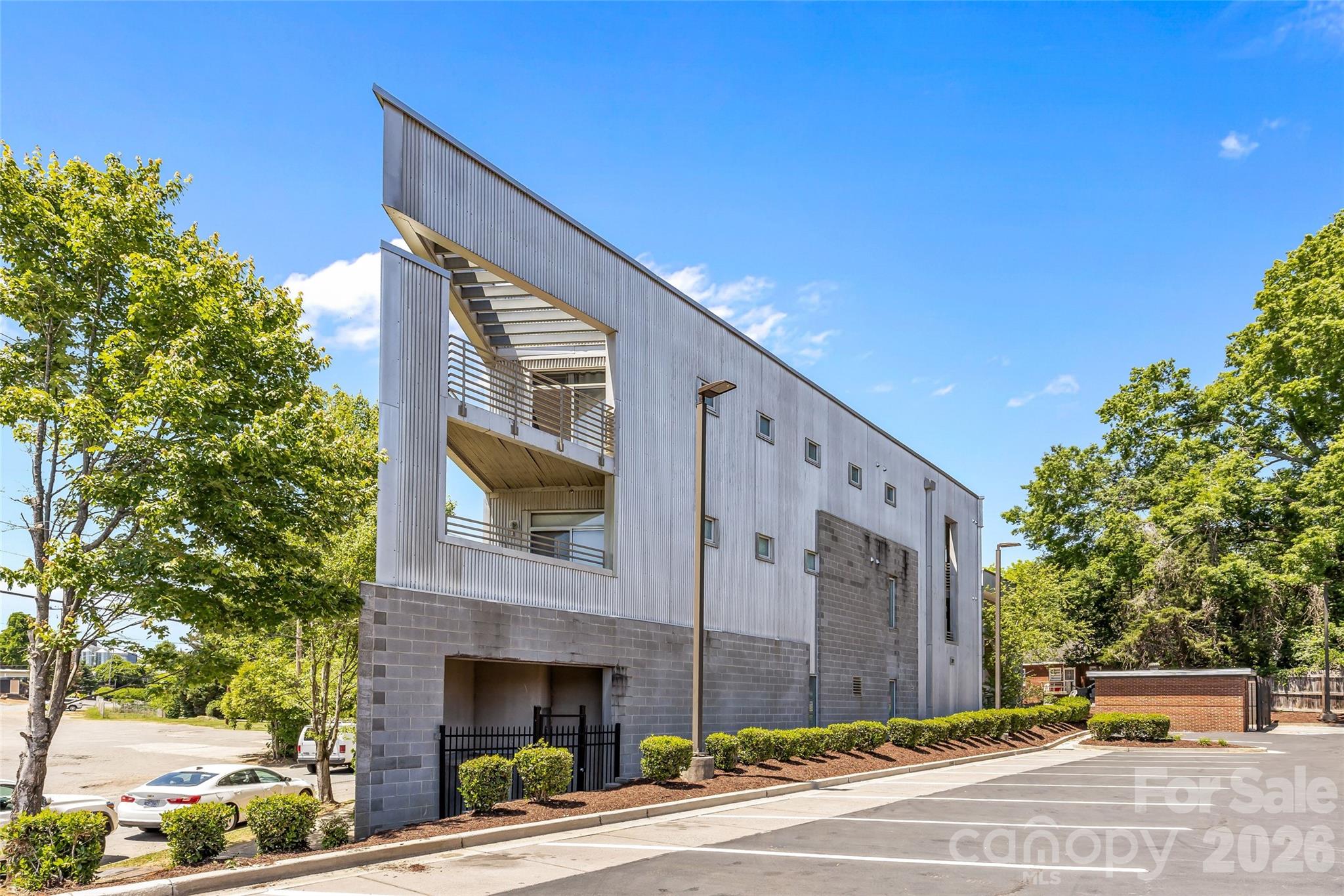 Photo 3 of 1600 Fulton Avenue, Charlotte, NC