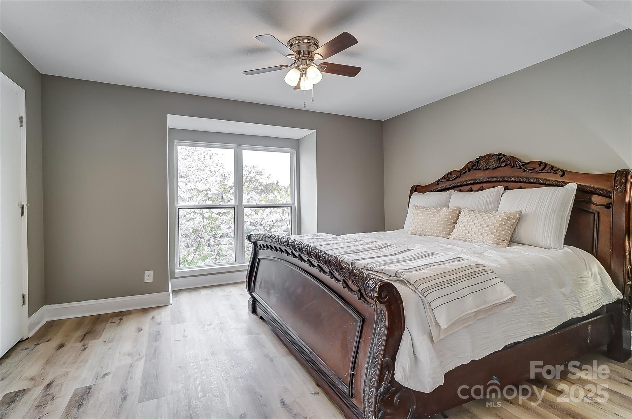 Photo 13 of 11039 Harrowfield Road, Charlotte, NC