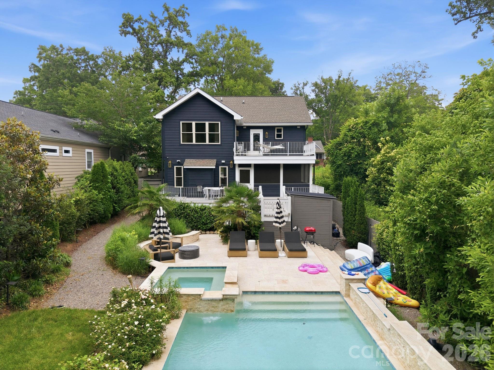 Photo 41 of 3220 Commonwealth Avenue, Charlotte, NC