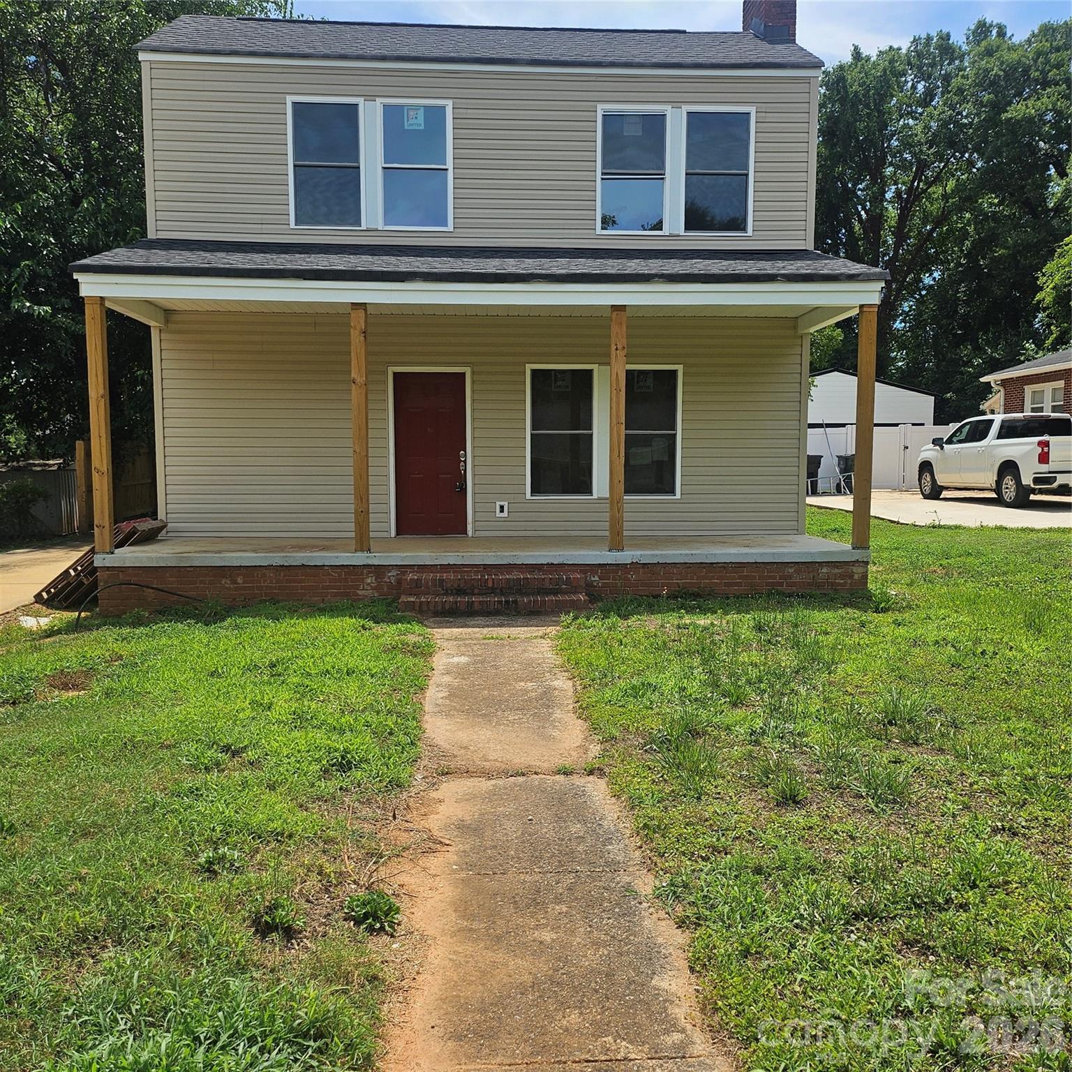 Home for sale at 468 Liberty Street, Rock Hill, SC — photo 1 of 12
