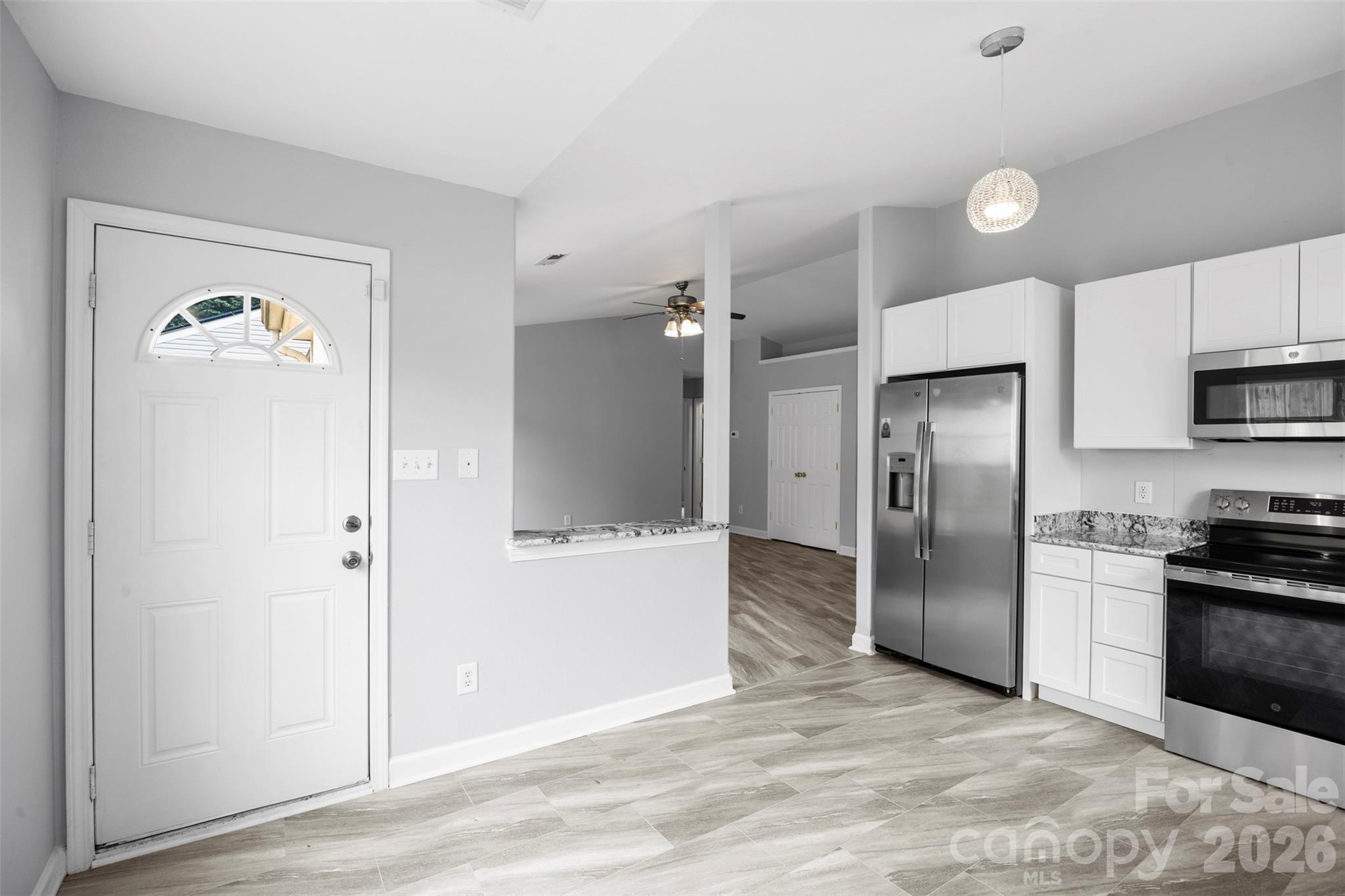 Photo 6 of 1528 Oakdale Green Drive, Charlotte, NC
