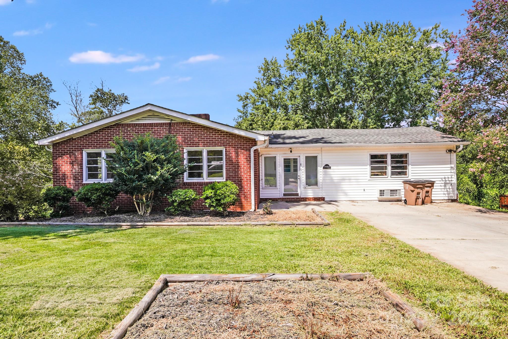 830 Cabaniss Drive, Shelby, NC