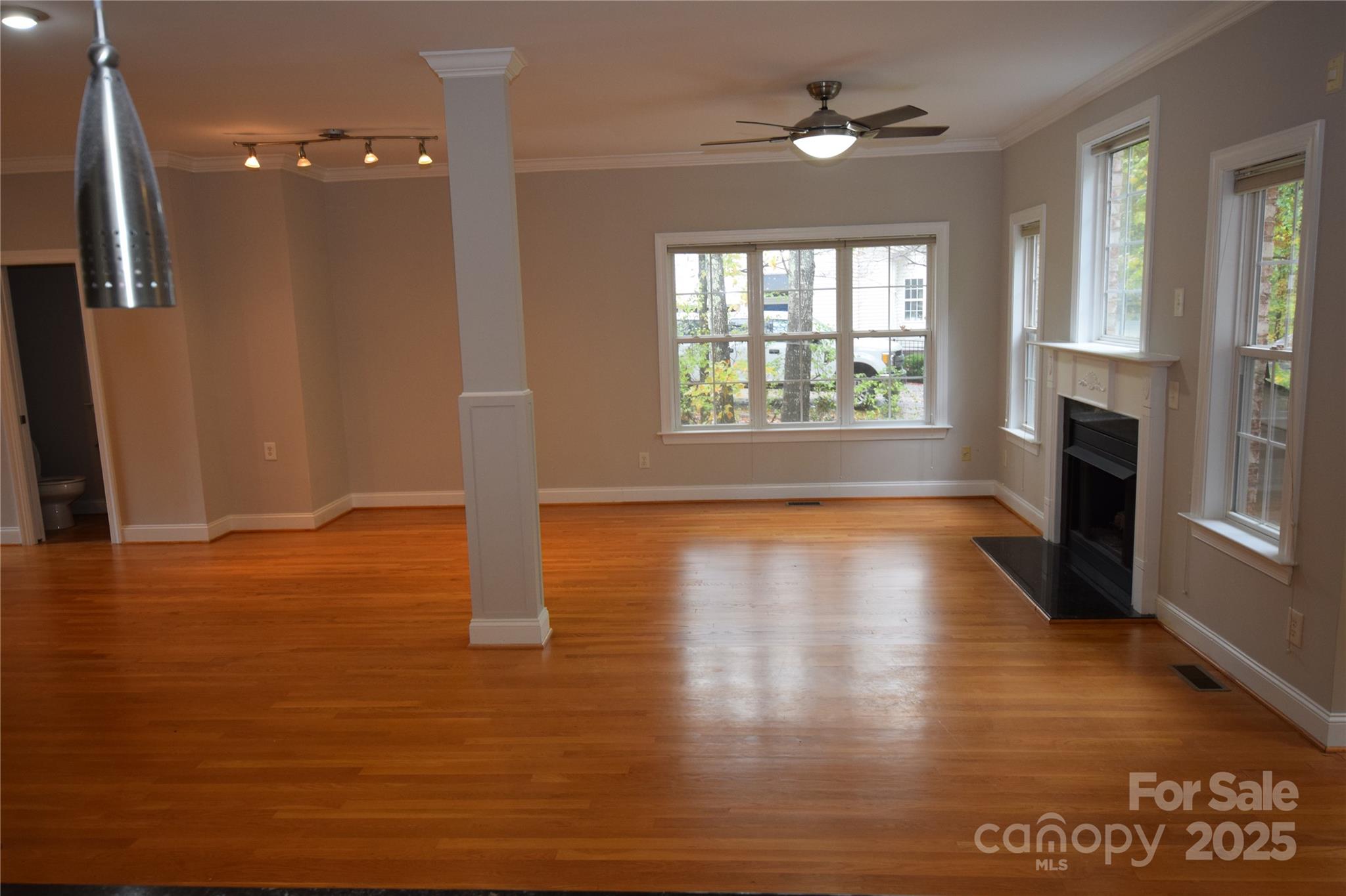 Photo 5 of 809 Pine Forest Road, Charlotte, NC