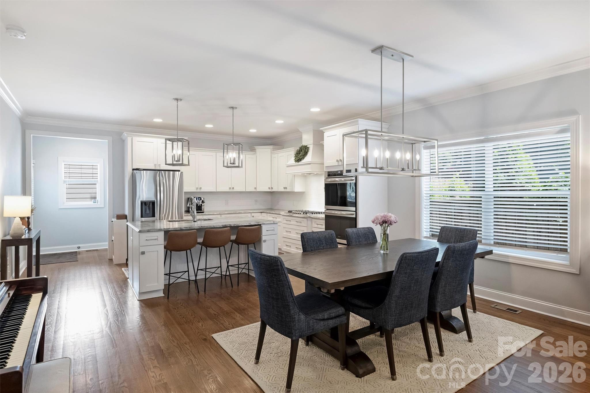 Photo 9 of 1617 Hawthorne Lane, Charlotte, NC