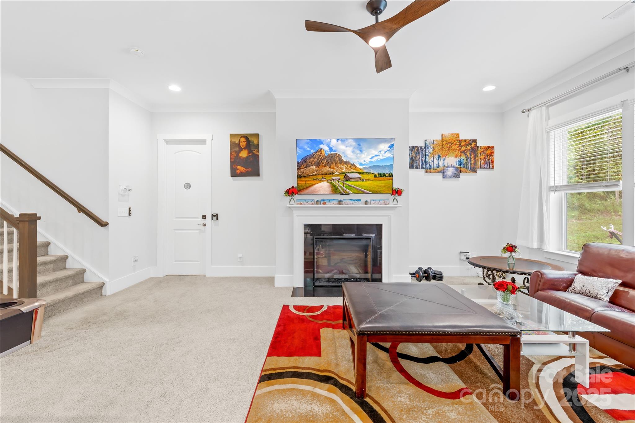 Home for sale at 1727 grace Lane, Charlotte, NC — photo 6 of 47
