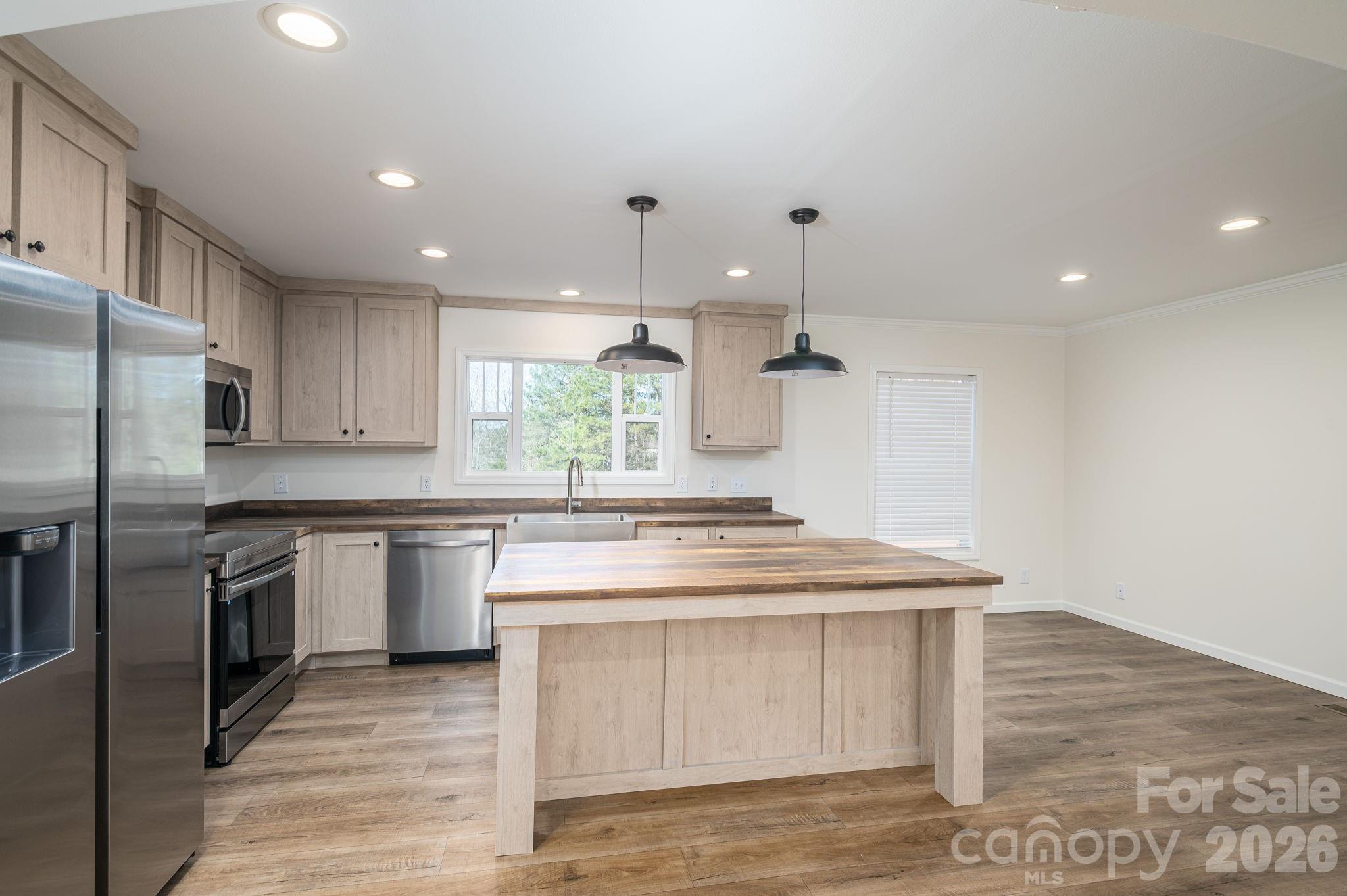 808 W Eagleview Lane, Lawndale, NC - photo 11 of 34