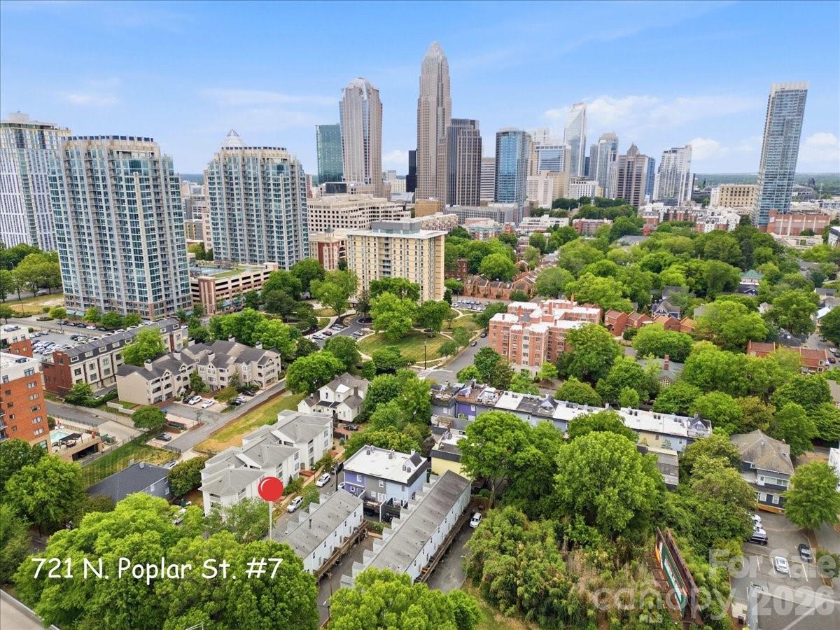 Photo 5 of 721 N Poplar Street7, Charlotte, NC