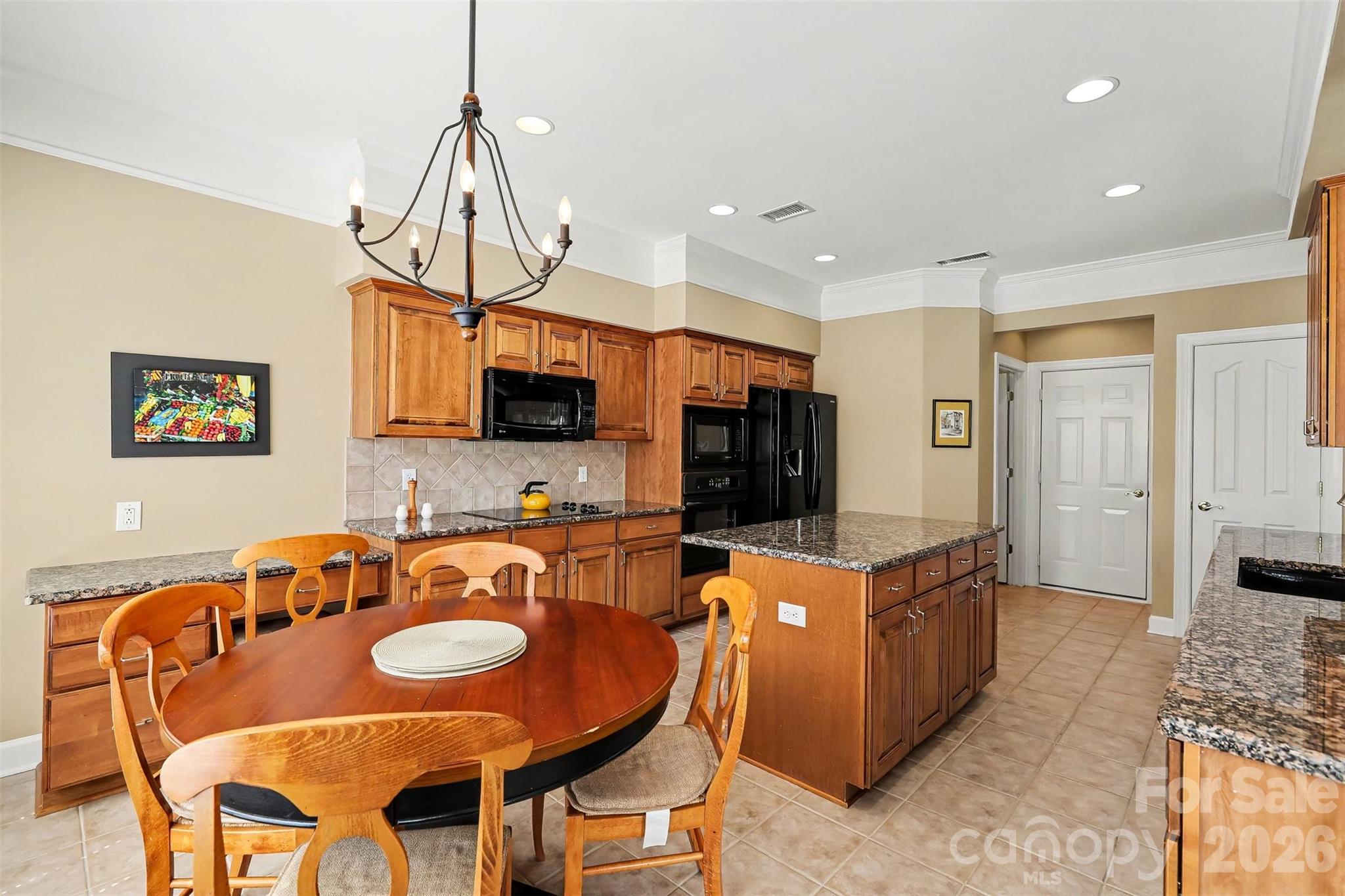 Photo 9 of 15111 Arleta Circle, Charlotte, NC