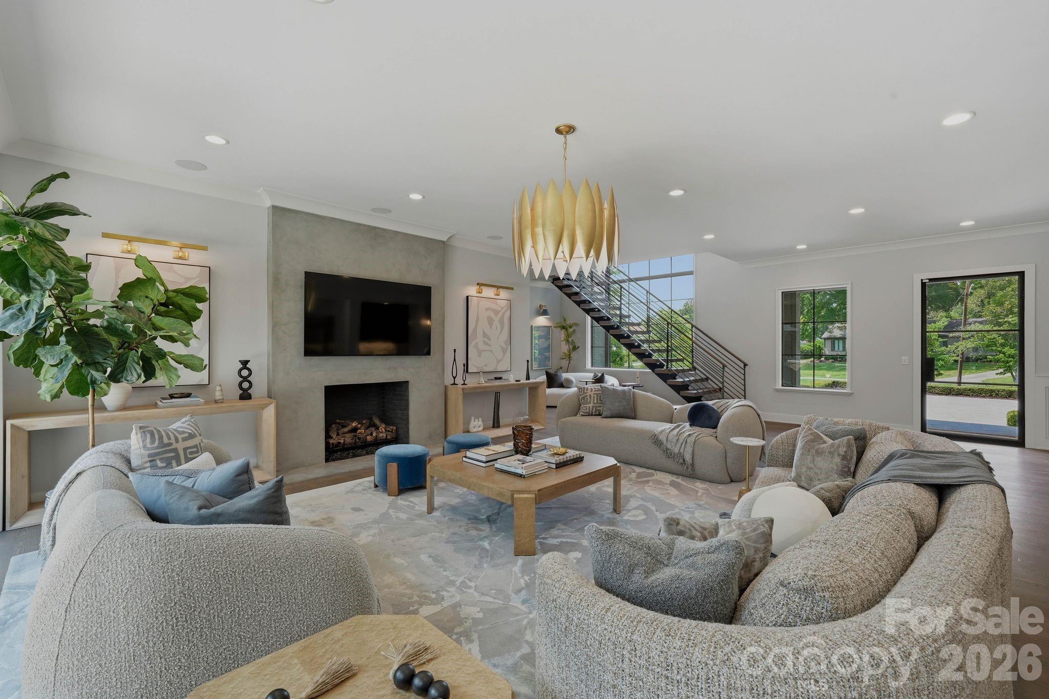 Photo 11 of 1919 Shoreham Drive, Charlotte, NC