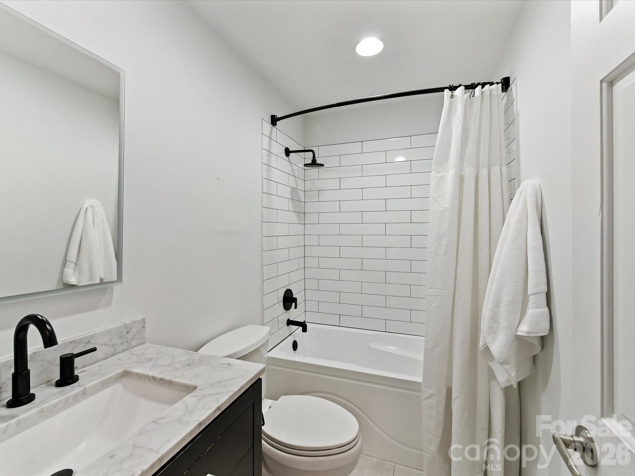 Photo 20 of 1014 Queens RoadD, Charlotte, NC