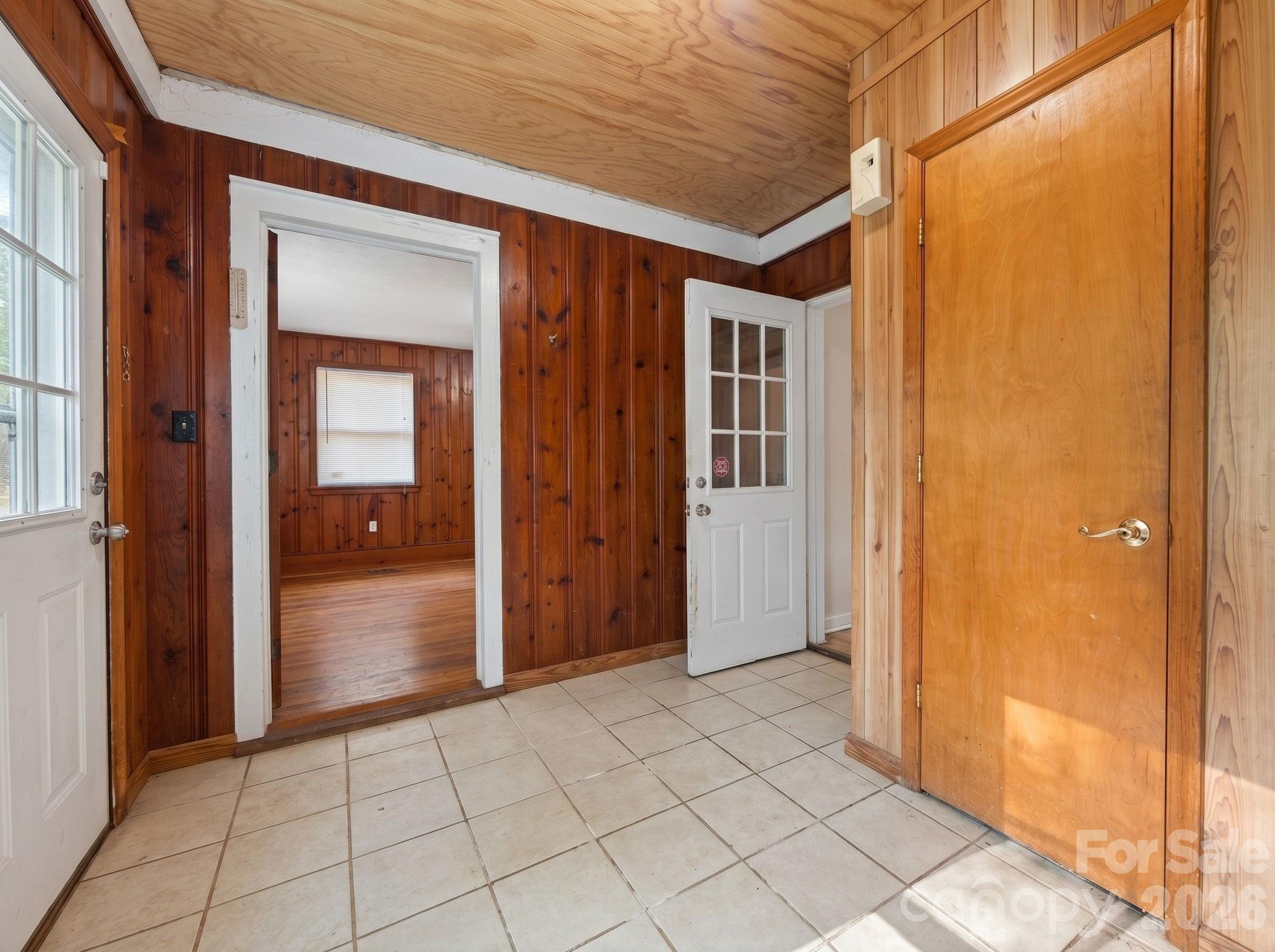 2120 Amesbury Avenue, Charlotte, NC - photo 18 of 37