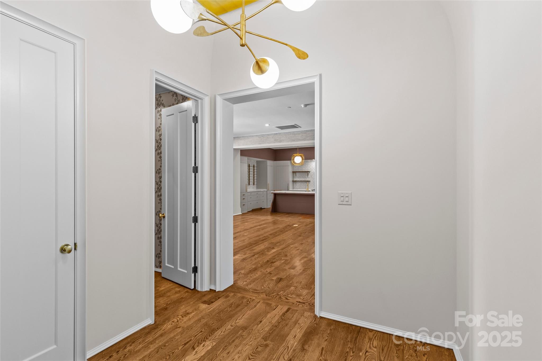 Photo 10 of 1172 Queens Road, Charlotte, NC