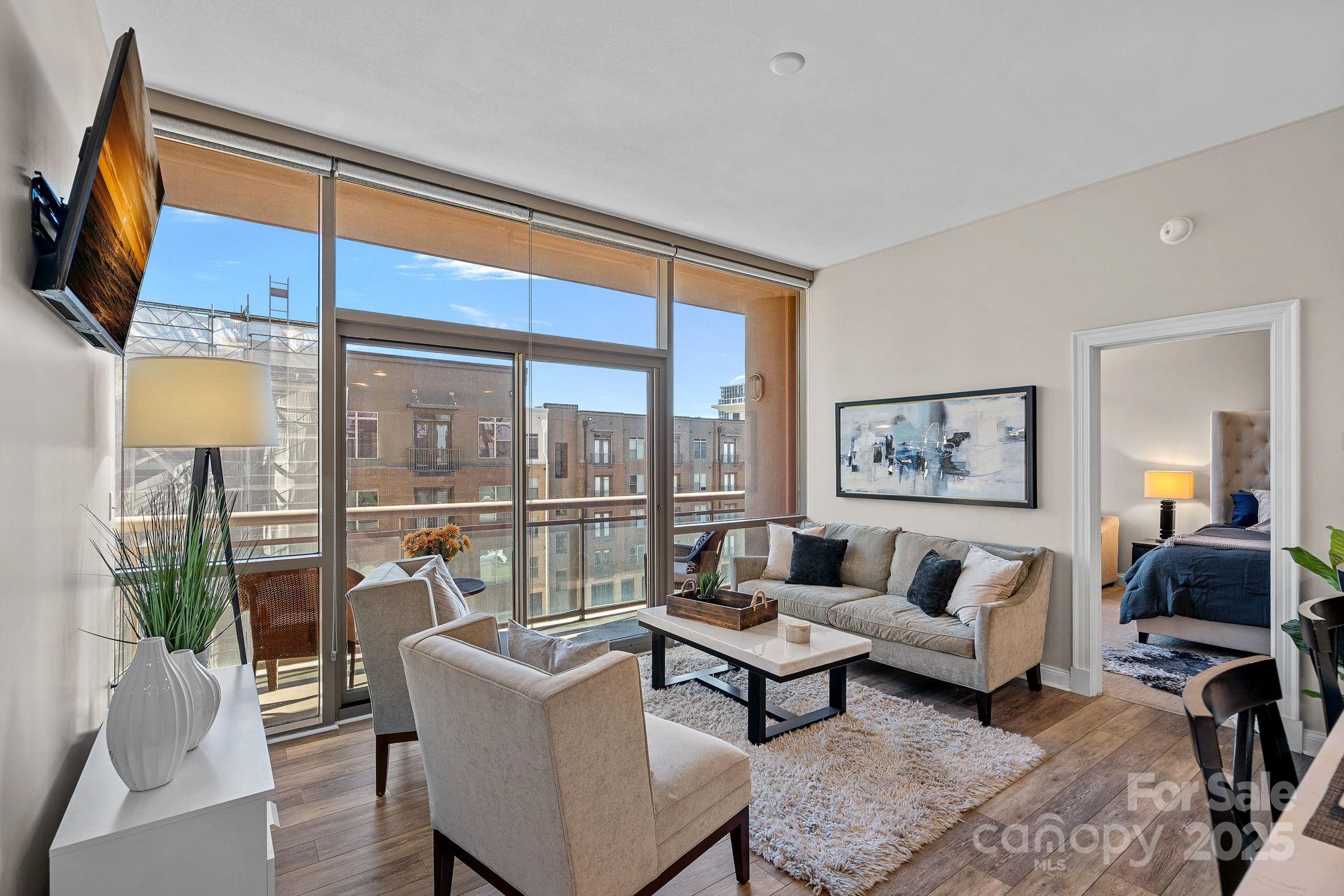 Photo 3 of 315 Arlington Avenue607, Charlotte, NC