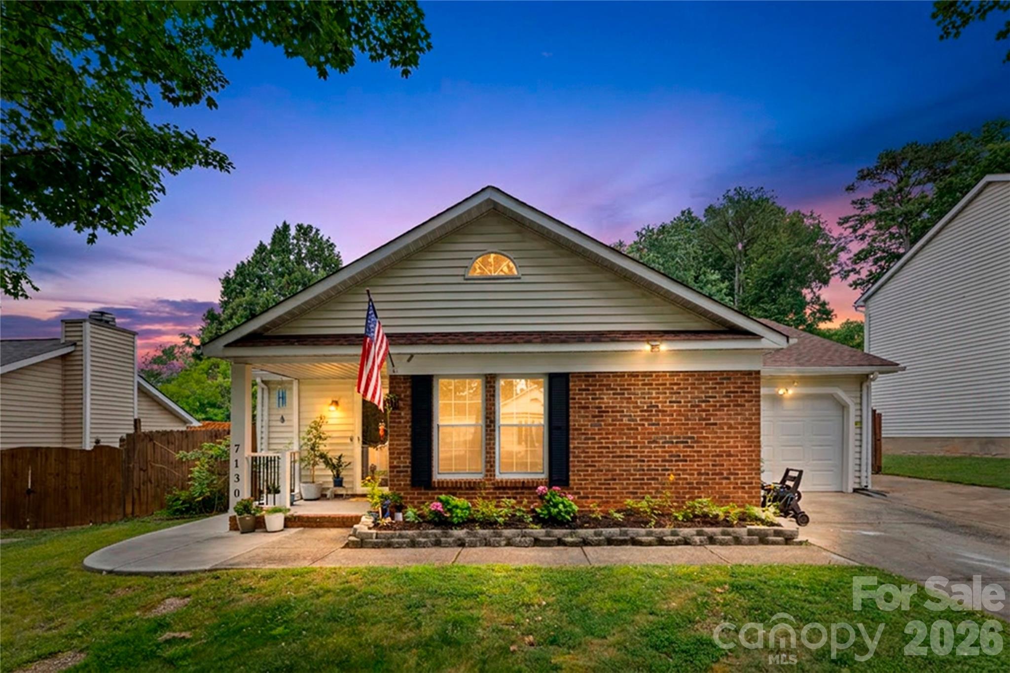 Photo 2 of 7130 Bluff Wood Cove, Charlotte, NC
