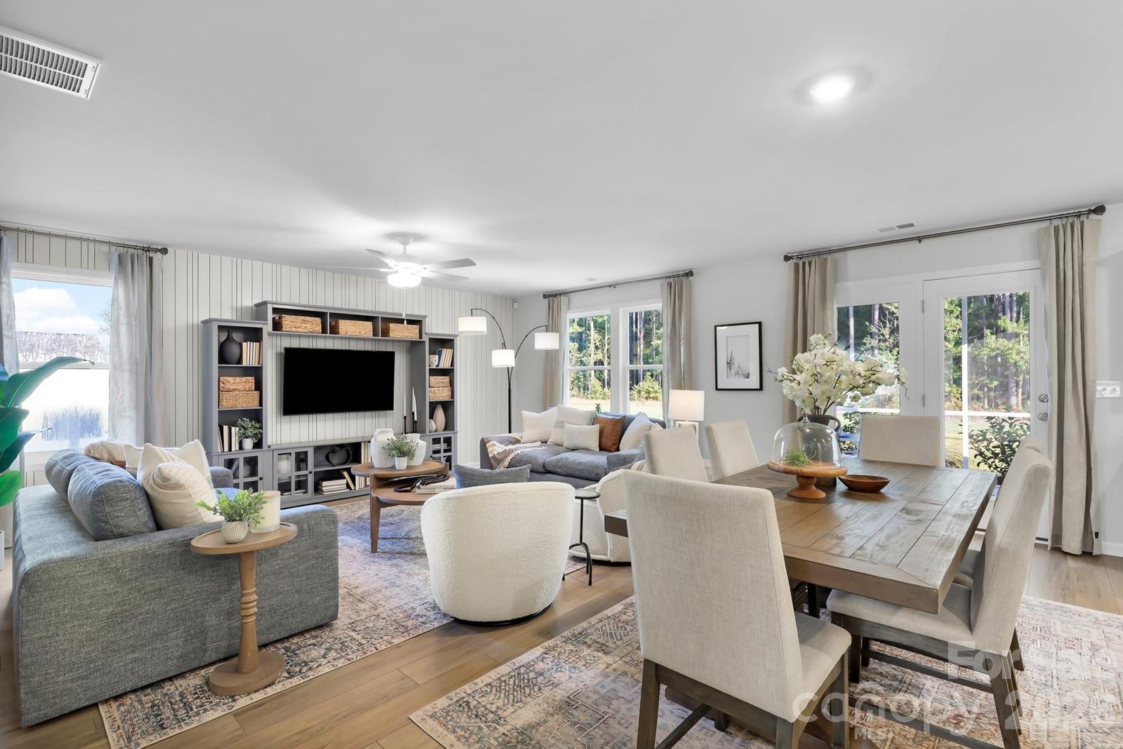 Photo 3 of 4017 Juno Drive, Charlotte, NC