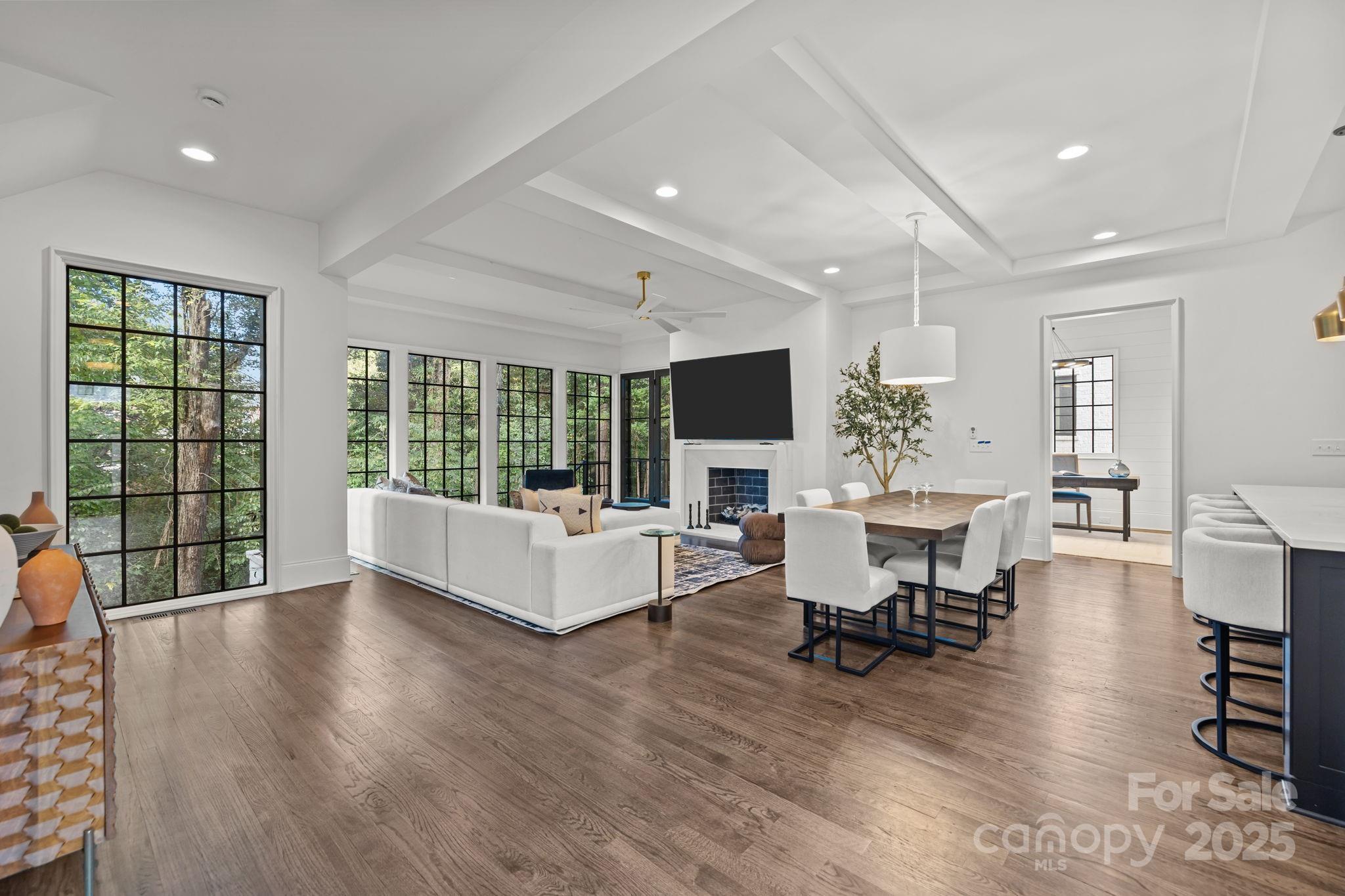 Photo 13 of 9004 Tynecastle Commons Court, Charlotte, NC