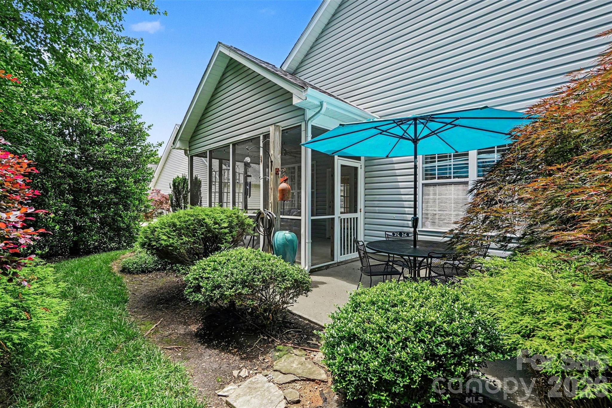 Photo 2 of 877 Platinum Drive, Fort Mill, SC