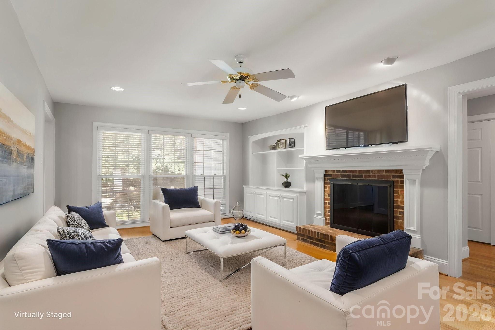 Photo 7 of 6116 Old Providence Road, Charlotte, NC