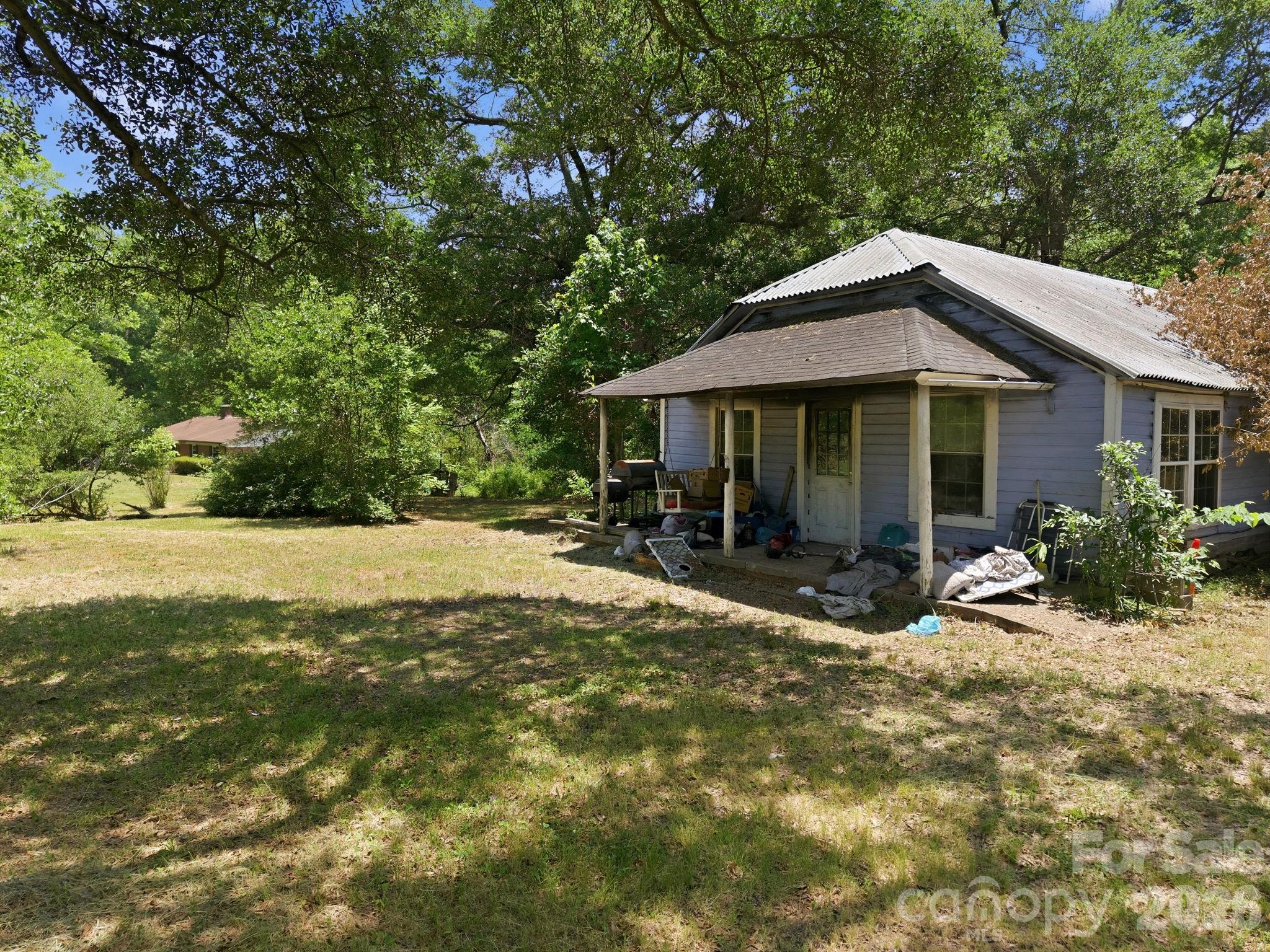 Photo 2 of 2544 Miami Church Road, Concord, NC
