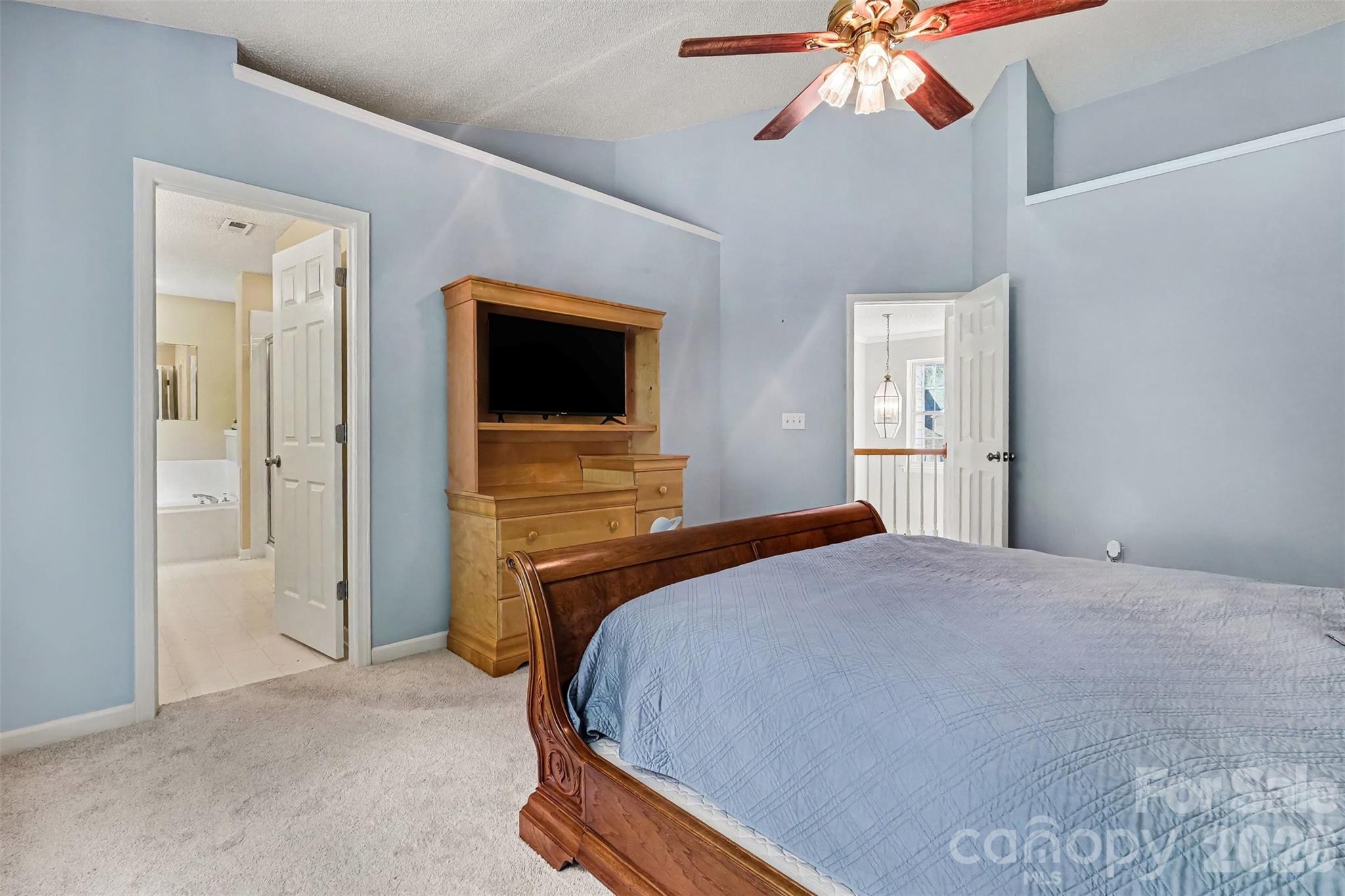 Photo 18 of 10422 Baskerville Avenue, Charlotte, NC