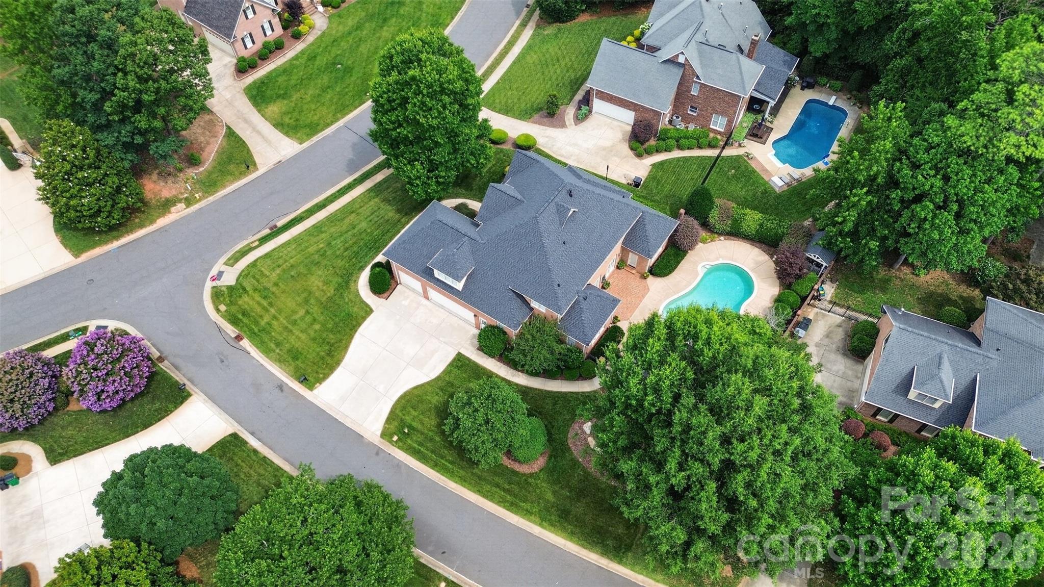 Home for sale at 6907 Meadow Run Lane, Charlotte, NC — photo 45 of 48