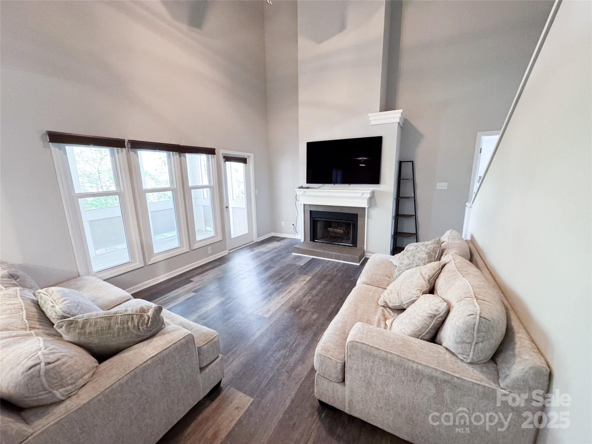 Photo 3 of 9211 Ravenwing Drive9211, Charlotte, NC