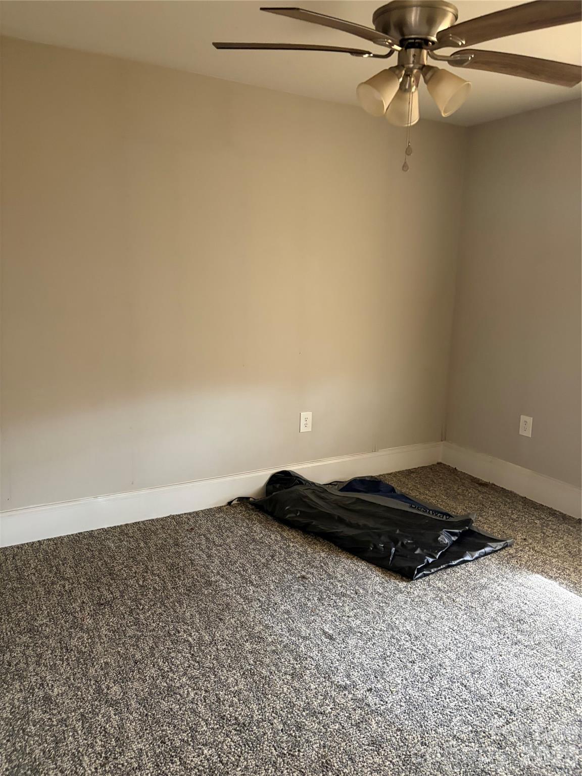 Photo 4 of 132 E Lacy Street, Chester, SC