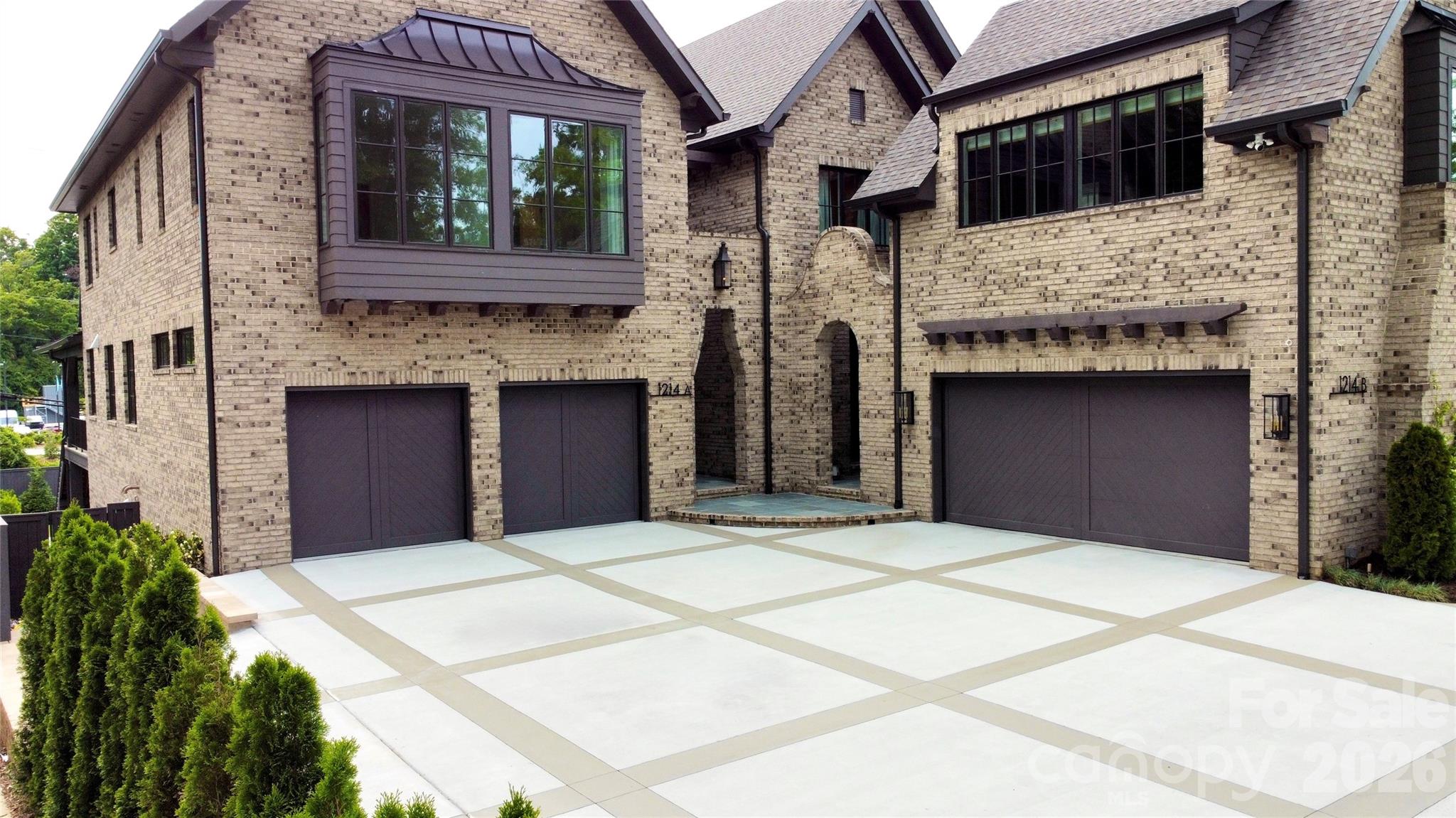 1214 S Kings DriveA, Charlotte, NC