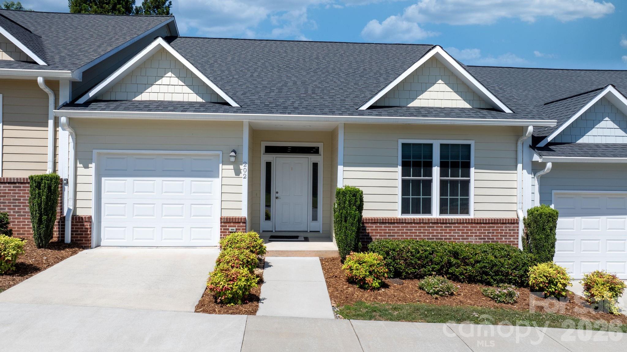 Exterior of 202 Ivy Court, Morganton, NC