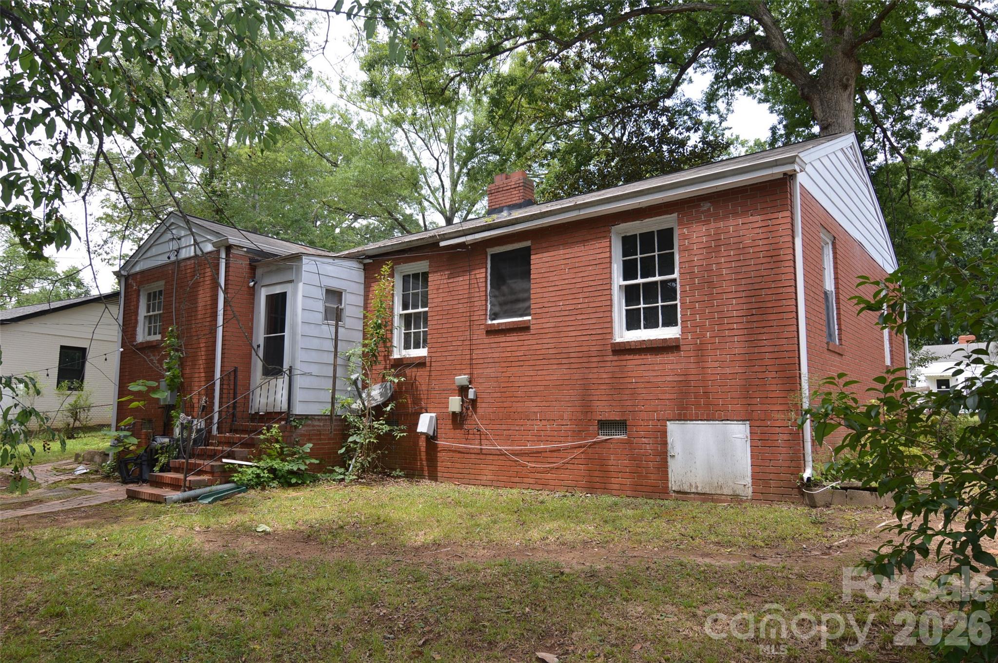 Photo 21 of 2111 Dickens Avenue, Charlotte, NC