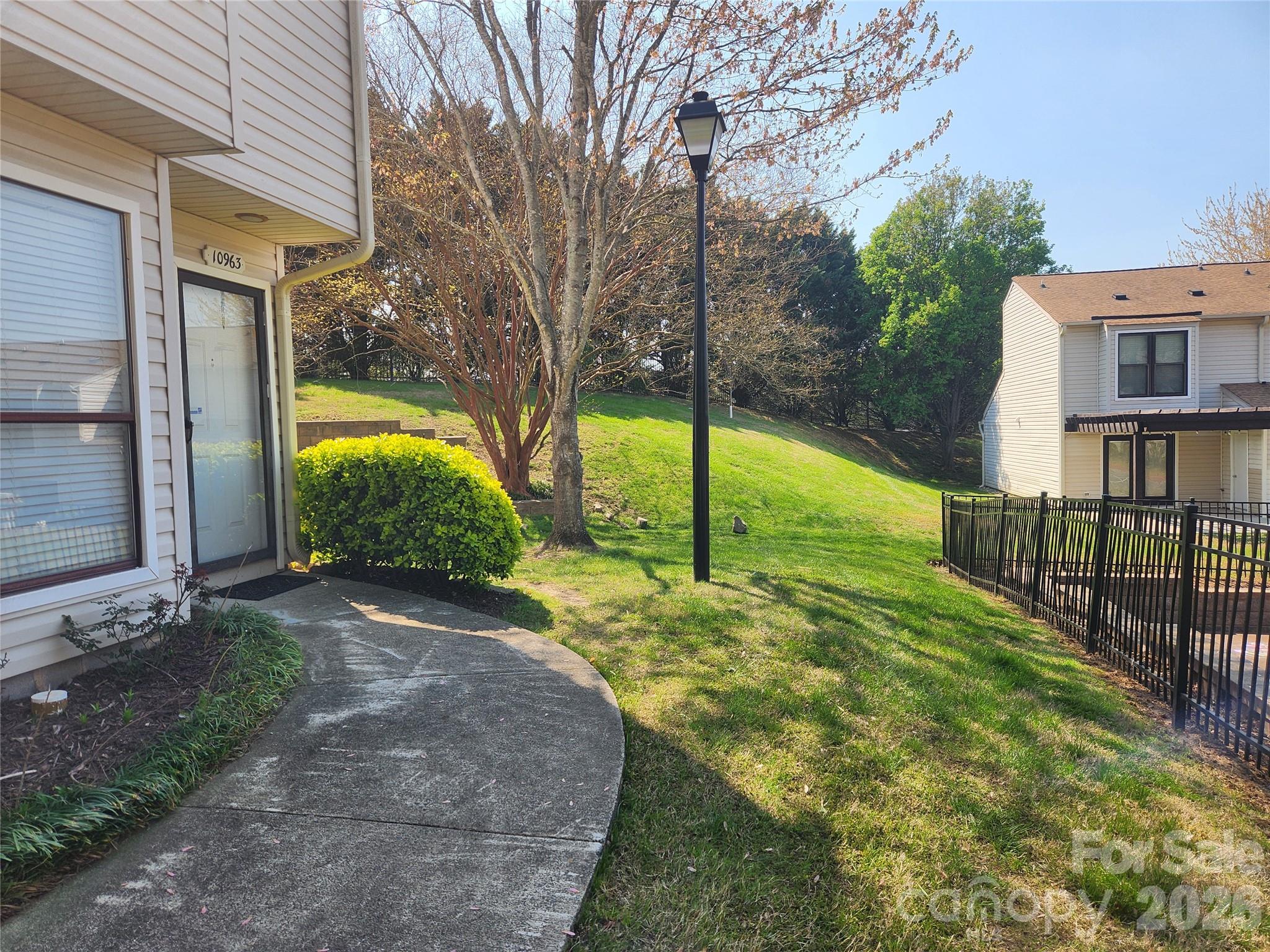 Photo 22 of 10961 Carmel Crossing Road, Charlotte, NC