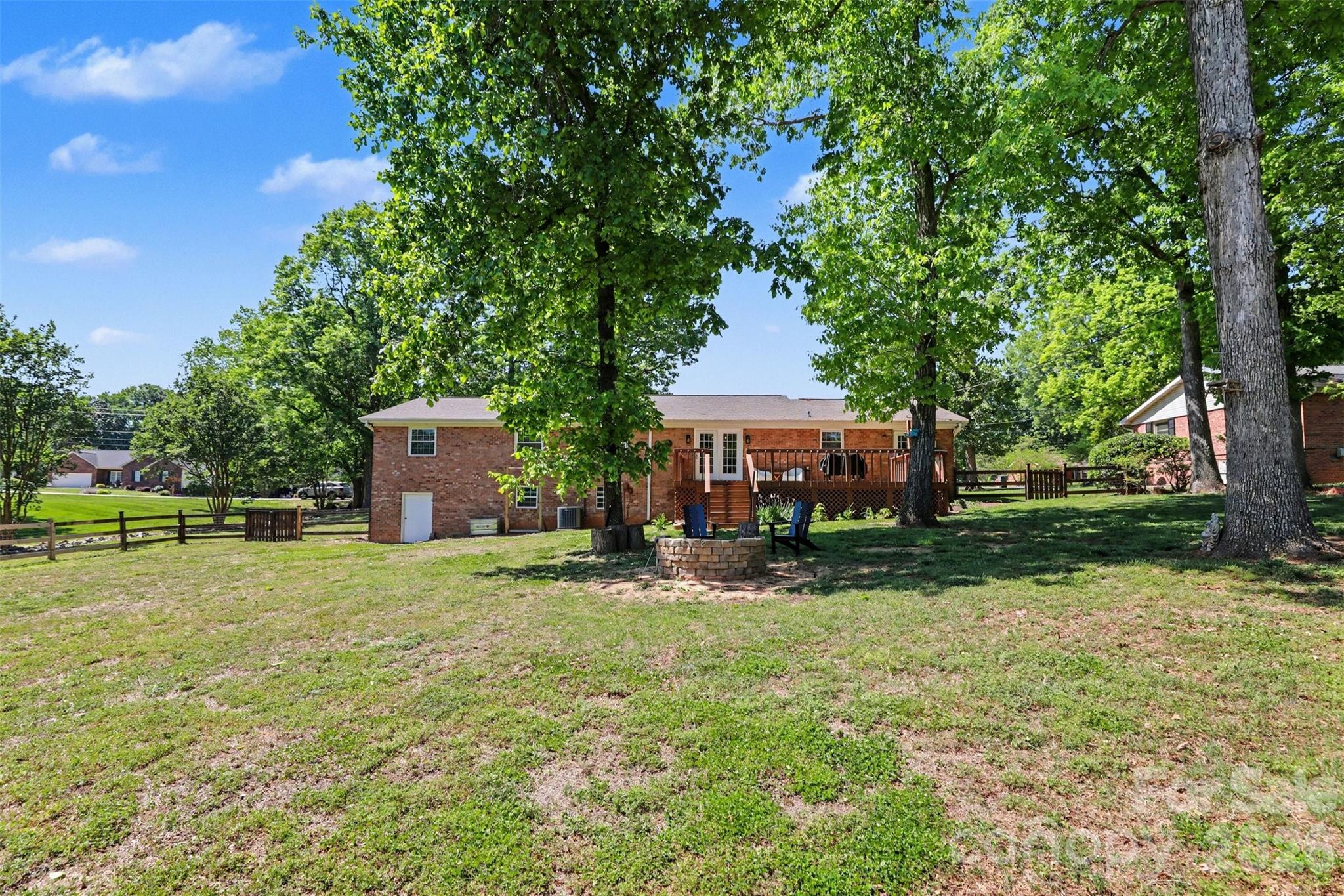 2115 Candlewood Drive NW, Concord, NC - photo 36 of 40