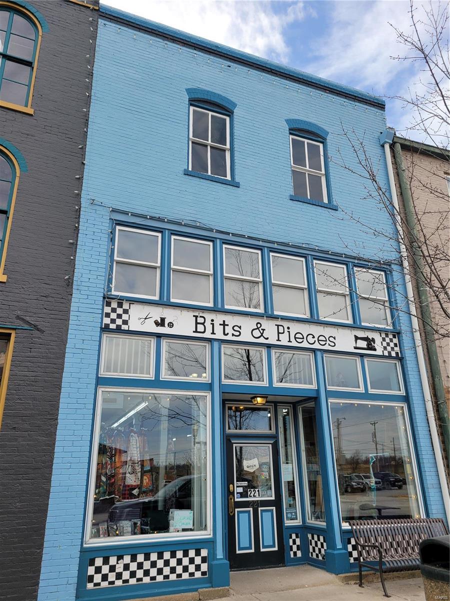 221 N Main Street – Prestige Realty