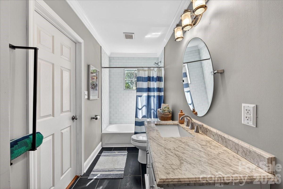 Photo 26 of 1529 E Worthington Avenue, Charlotte, NC