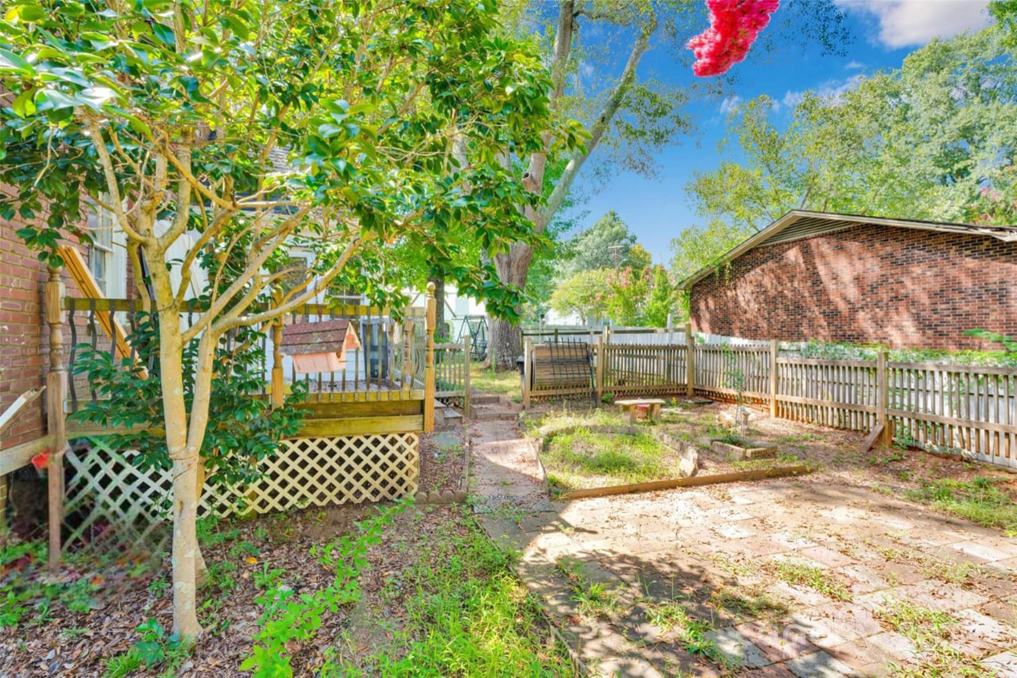 409 Gold Street, Shelby, NC - photo 7 of 37