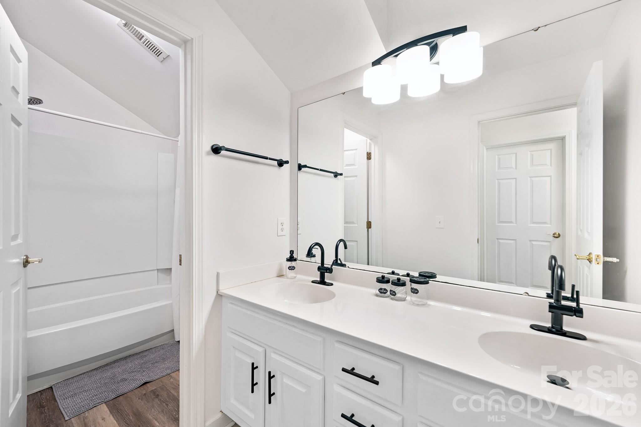 Photo 33 of 8908 Leinster Drive, Charlotte, NC
