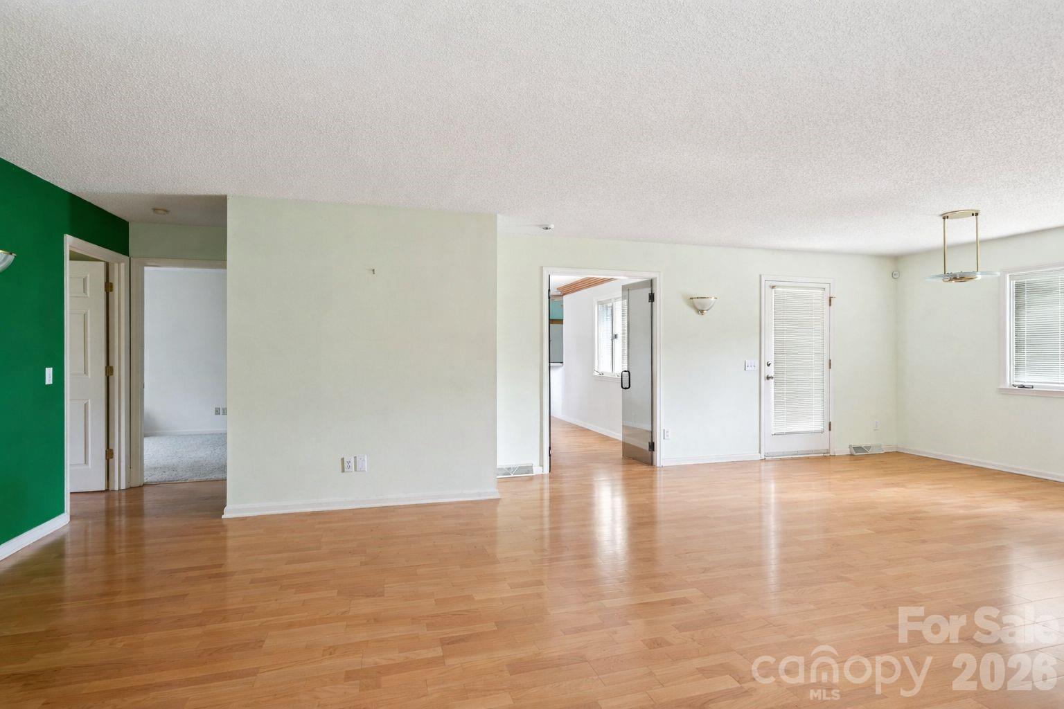 Photo 4 of 425 Lariat Circle, Salisbury, NC