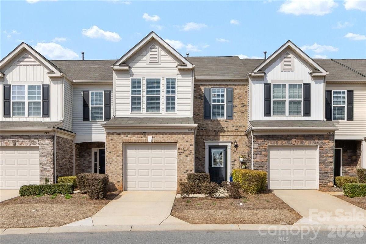 2434 Royal York Avenue, Charlotte, NC